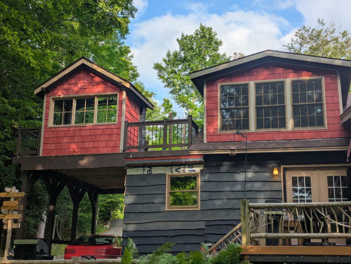 Suite At Dunwerkin Lakehouse - Tupper Lake, NY