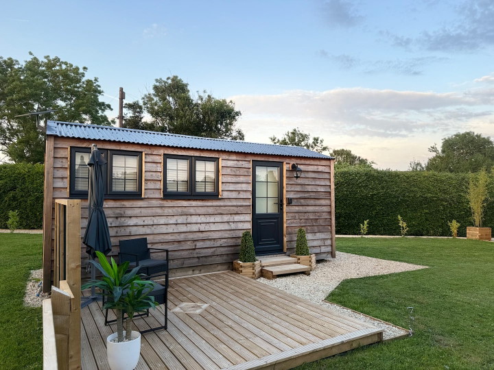 Willow · Cosy Cotswold Cabin - Cotswolds