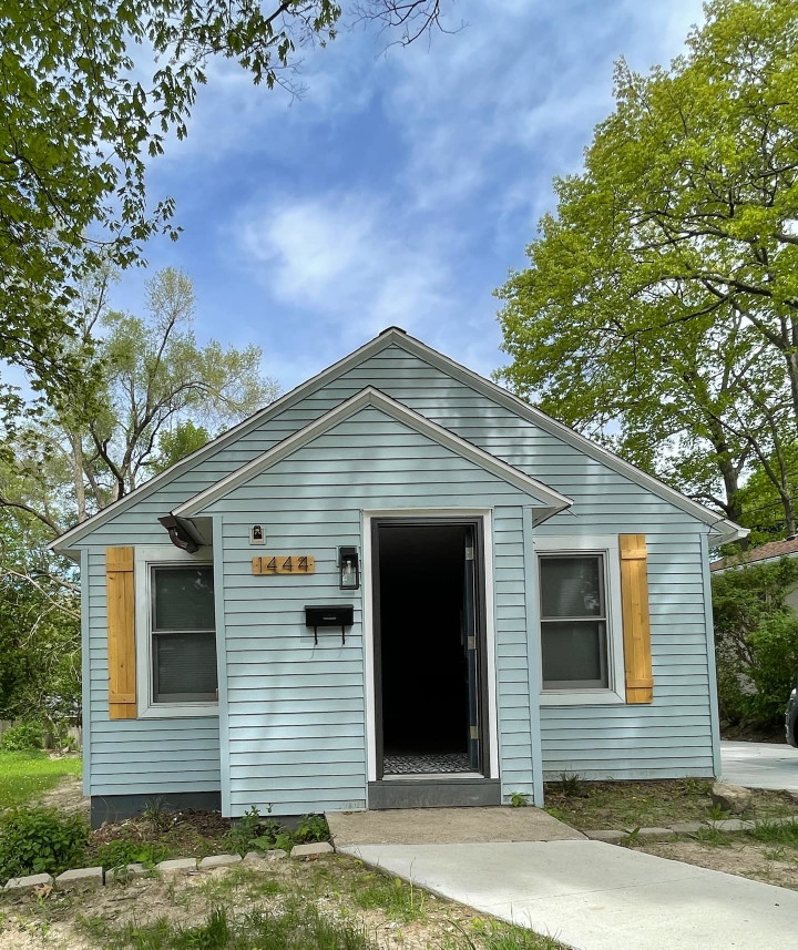 2 Bedroom Near Hospitals & Highways - Grand Rapids, MI