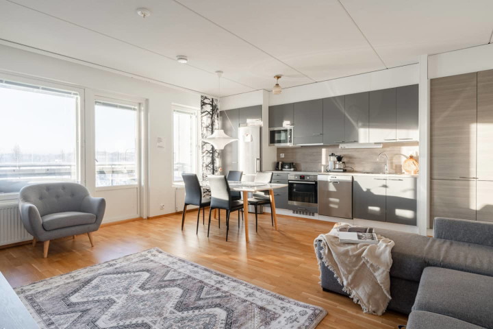 Bright 2br Lake View Apt | Sauna & Free Parking - Jyväskylä