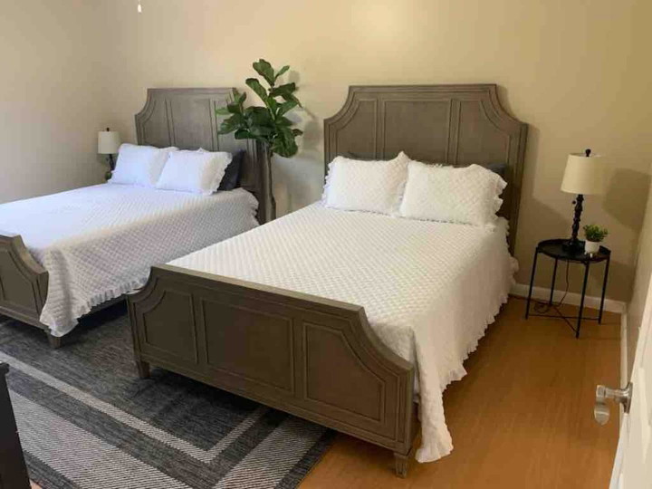 Large Entire Townhome Near Atlantic Avenue - Boynton Beach, FL