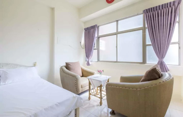 大四房22+人 月租 鹽埕駁二 / Clean Cozy Apt / 4rooms/ 22+ppl - Kaohsiung City