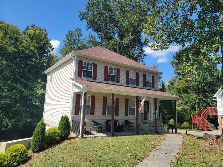 L@@k Fantastic Location, Beautiful 3 Bedroom Home - Winston-Salem, NC