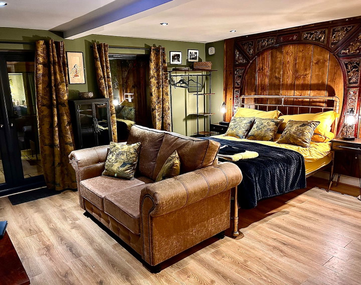 Luxurious & Unique Coastal Haven - Norfolk