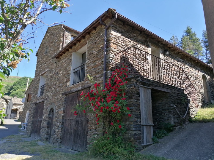 Grande Maison Dans Hameau En Cœur De Parc National - Mont Aigoual