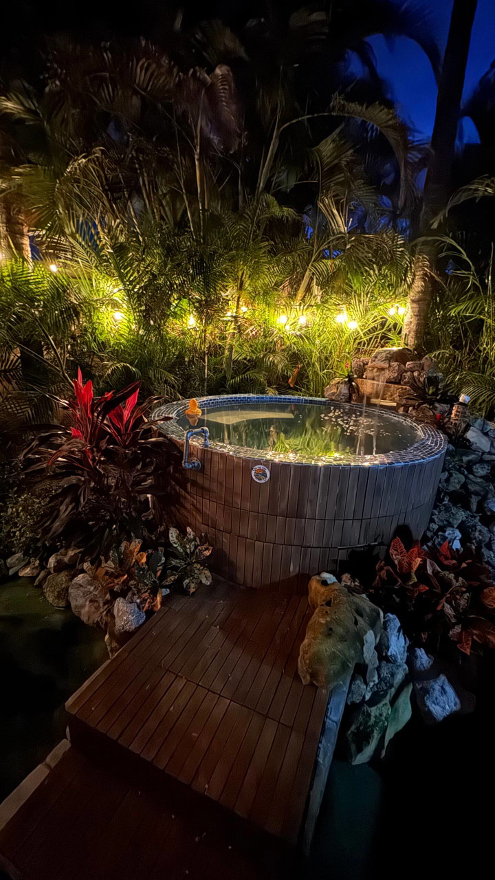 Gulfstream Getaway - *Beach Access* - Fort Pierce, FL