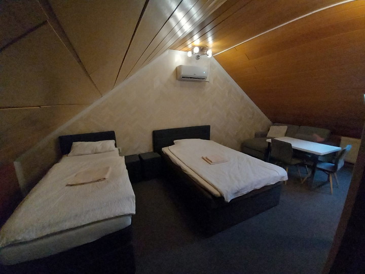 Appartment Doppelbett +Zustelbett/küche/bad/klima - Weiden in der Oberpfalz