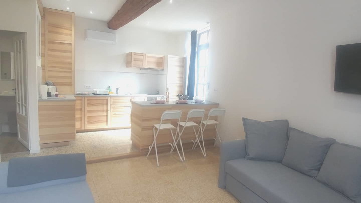 Joli Studio En Rdc,plein Centre 4p Clim Wifi Tv - ibis Arles