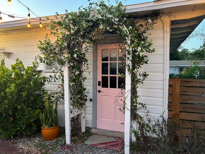 Cocoanut Historic Garden Flat - Sarasota, FL