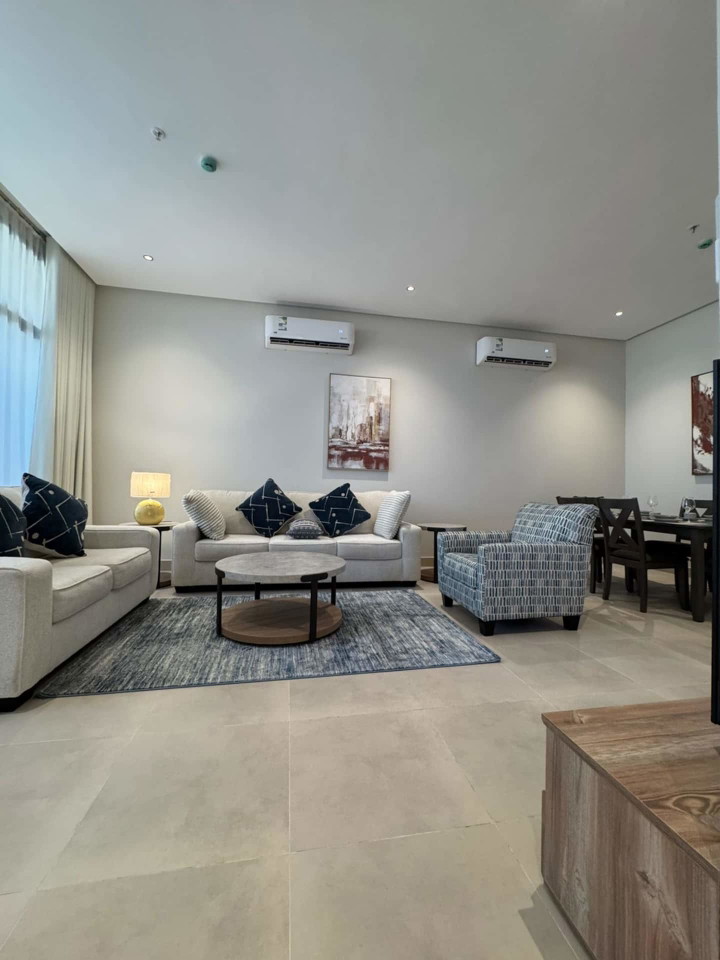 Apartment With 3 Bedrooms, A Living Room And A Balcony - Saudi Arabia