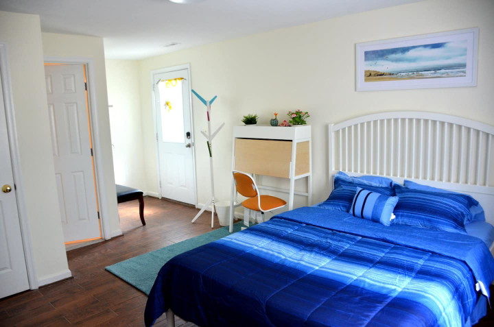 Cozy & Quiet 2br Suite W/ Free Parking Near Dc - Alexandria, VA