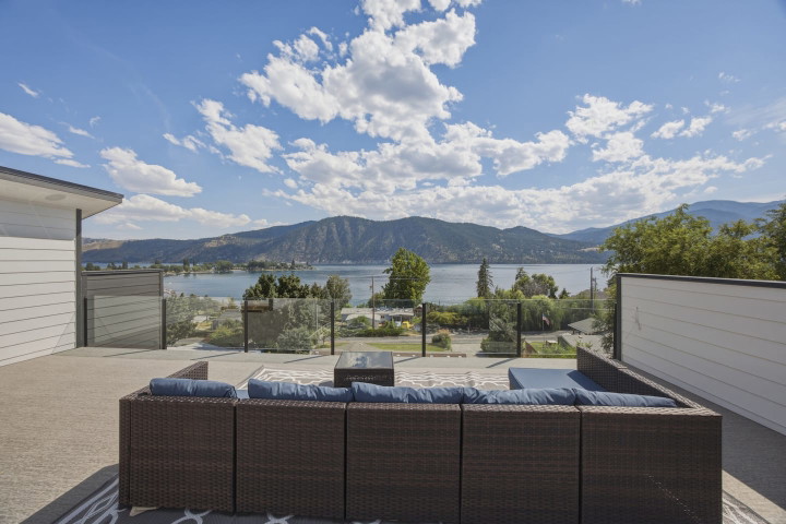 Walk To Downtown | Fire | Rooftop Deck | Lake View - Manson, WA