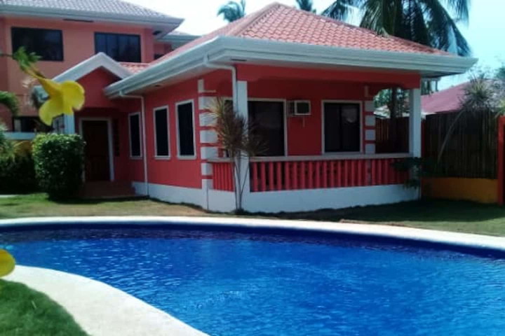 Wow! "Sophia's House" 2 Poolside Near Alona Beach! - Panglao