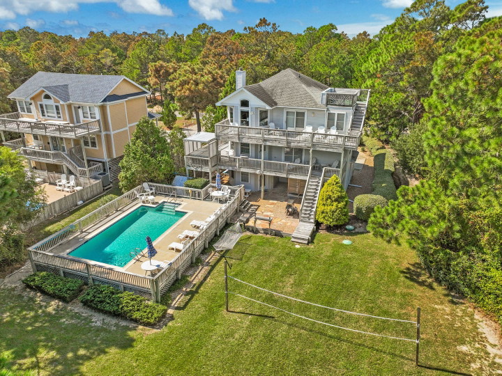 Whalehead Gem With Pool, Hot Tub, Steps To Beach! - Corolla, NC