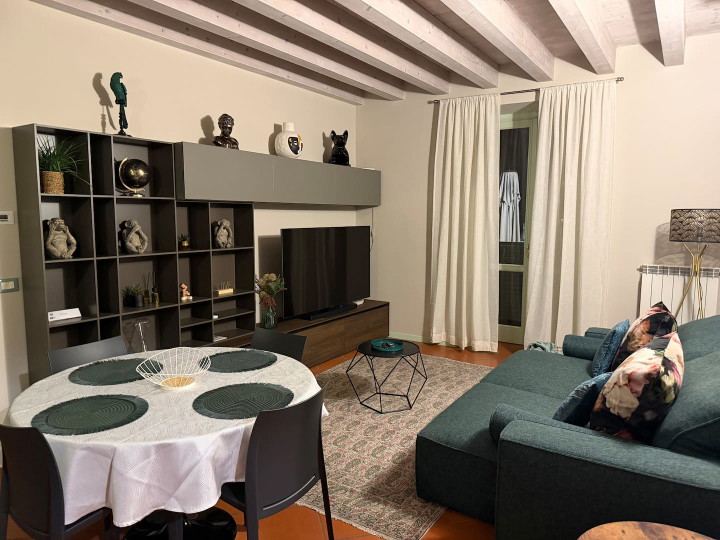 Appartamento In Centro A Desenzano Giulias Home - Sirmione