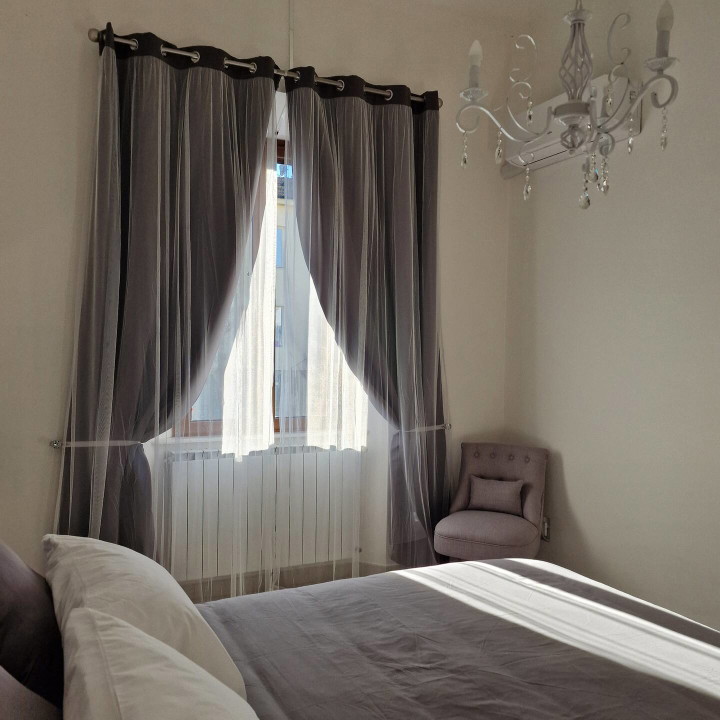 Cinzia's House Of Mirrors - Pisa