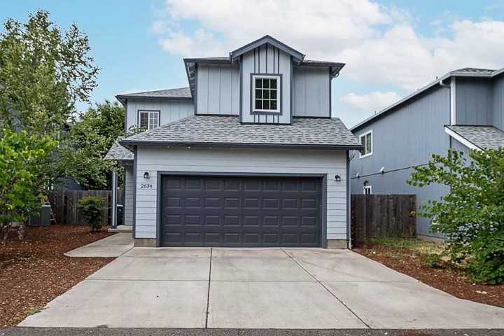 Your Medford Home Away From Home - Medford, OR