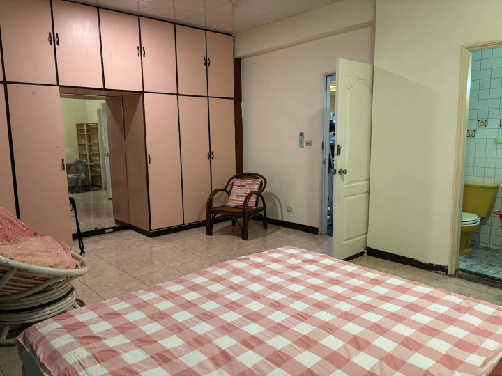 近天母美國/日僑學校,士東市場/高島屋/士東國,3大房及20坪大的餐廳/客廳,公寓的4樓,沒有電梯 - Taipéi