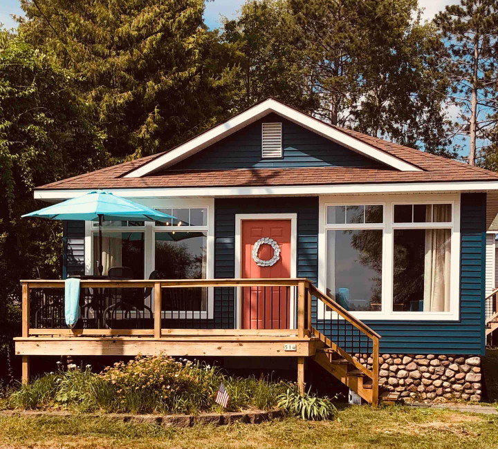 Farmhouse Cottage On Lake Minocqua - Minocqua, WI