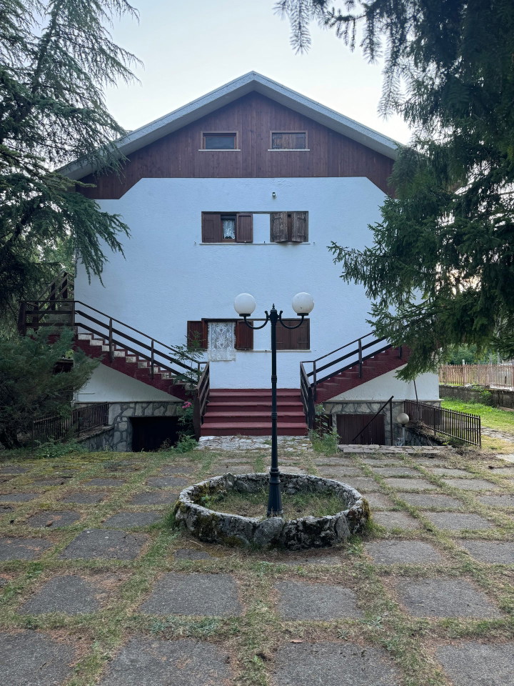 Appartamento In Villa - Pescasseroli