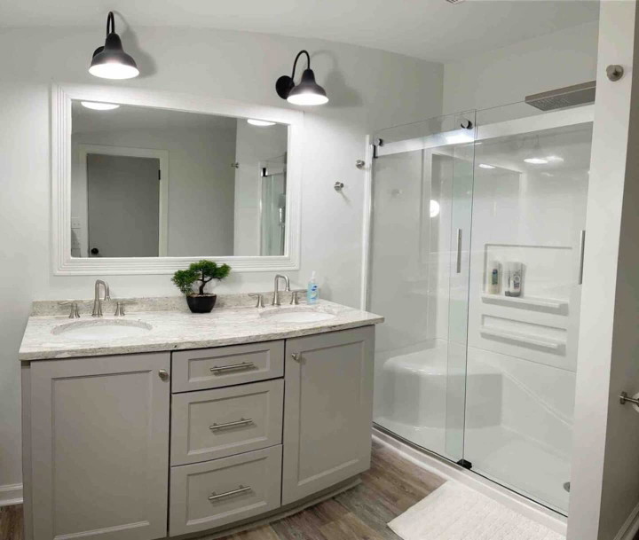 Spacious & Inviting Home In Denver, Nc - Denver, NC