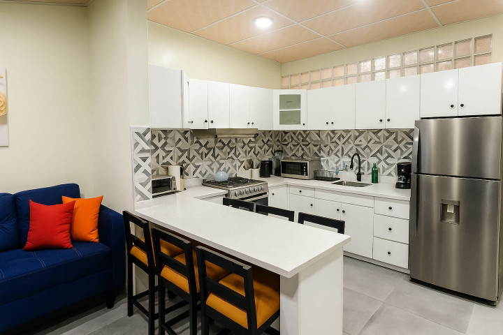 Prime Location! Walking Distance To Restaurants - San Salvador