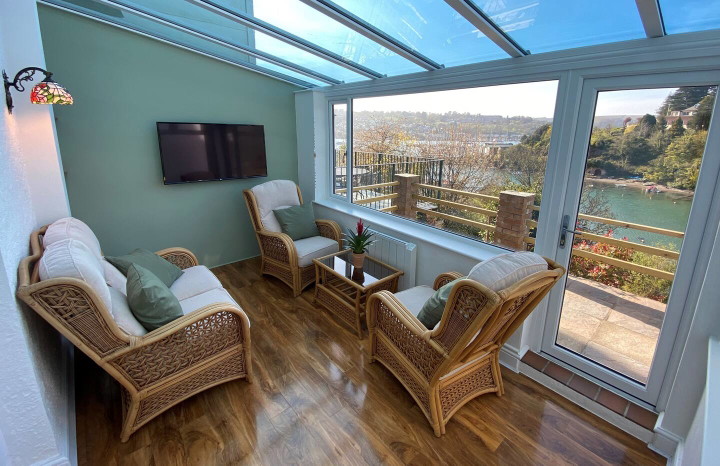Charming Waterfront Maisonette - Dittisham