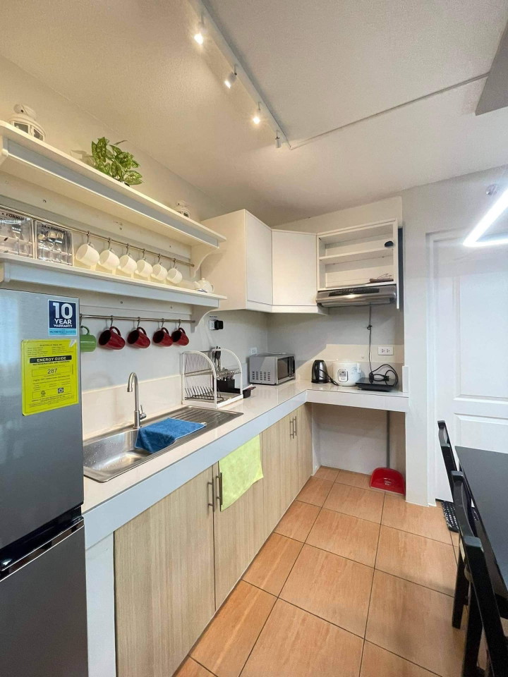 A Cozy Fully Furnished 2 Bedroom Unit+wifi+netflix - Philippines
