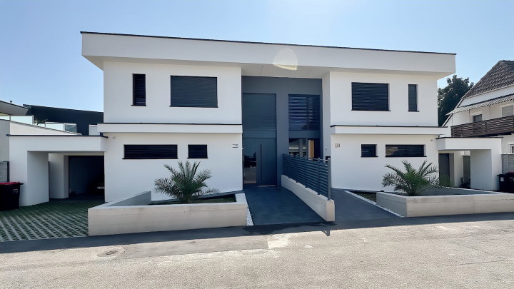 Luxury House With Pool & Garden - Linz