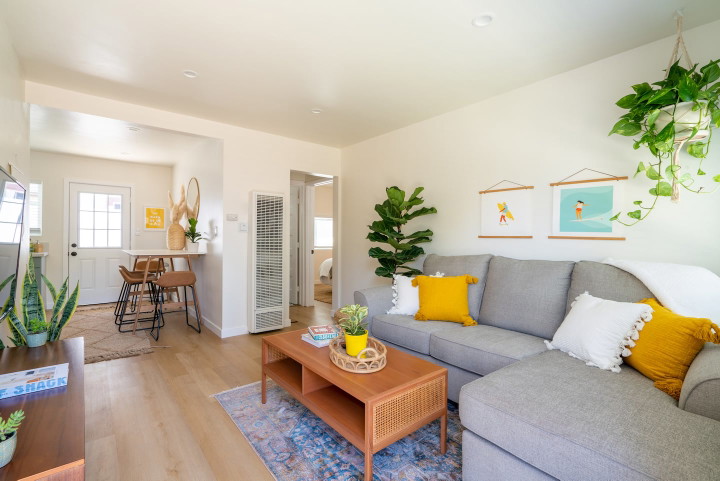 Sun-filled Apt | Walk To Beach | Private Patio - San Diego, CA