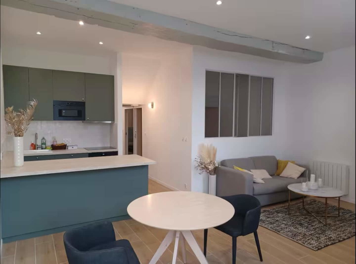 Superbe 2 Pièces Refait à Neuf Idéalement Situé - Meung-sur-Loire