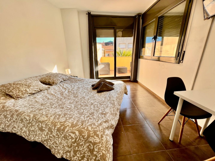 Apartment With Terrace And Lots Of Sunshine - Mataró
