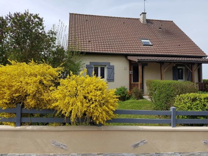 Maison à 2,5 Km Des Plages Du Débarquement - Lion-sur-Mer