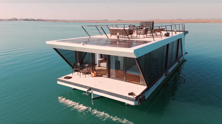 Aqva Floating On Venice Lagoon - Treporti - Venice