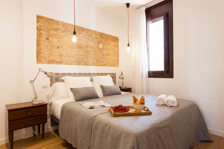 Charming Apartment With A Sunny Balcony 1 - Barcelona