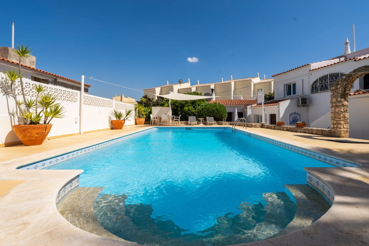 Bougainvillea Studio - Praia da Rocha