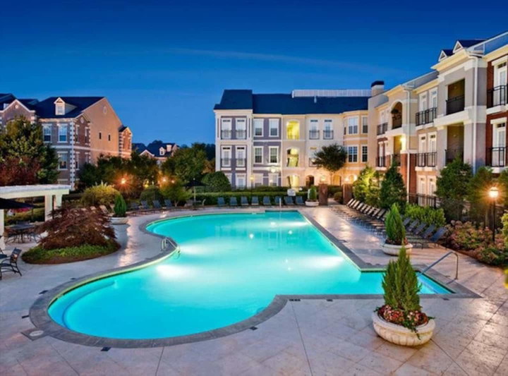 Corporate Fully Furnished 2 Br/2ba Apt With Sunroom In Alpharetta - Alpharetta, GA