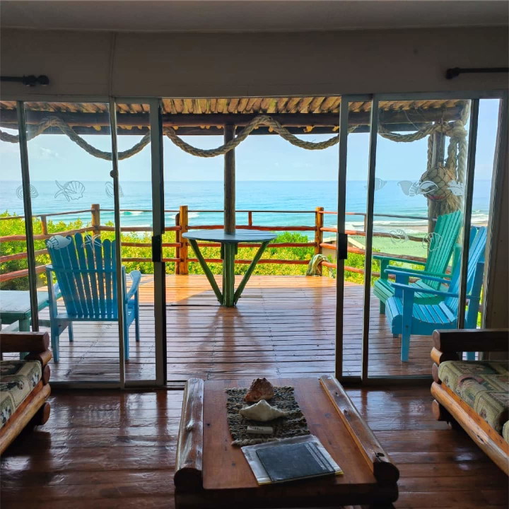Casa Ria - Xaixai Spacious Beachfront Holiday Home - Mozambique