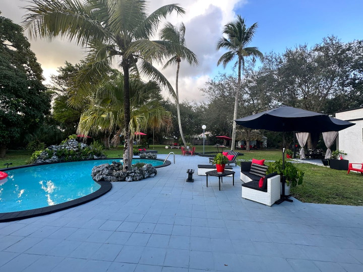 The Miracle Cottage & Pool Sur Acre Miami Floride - Everglades