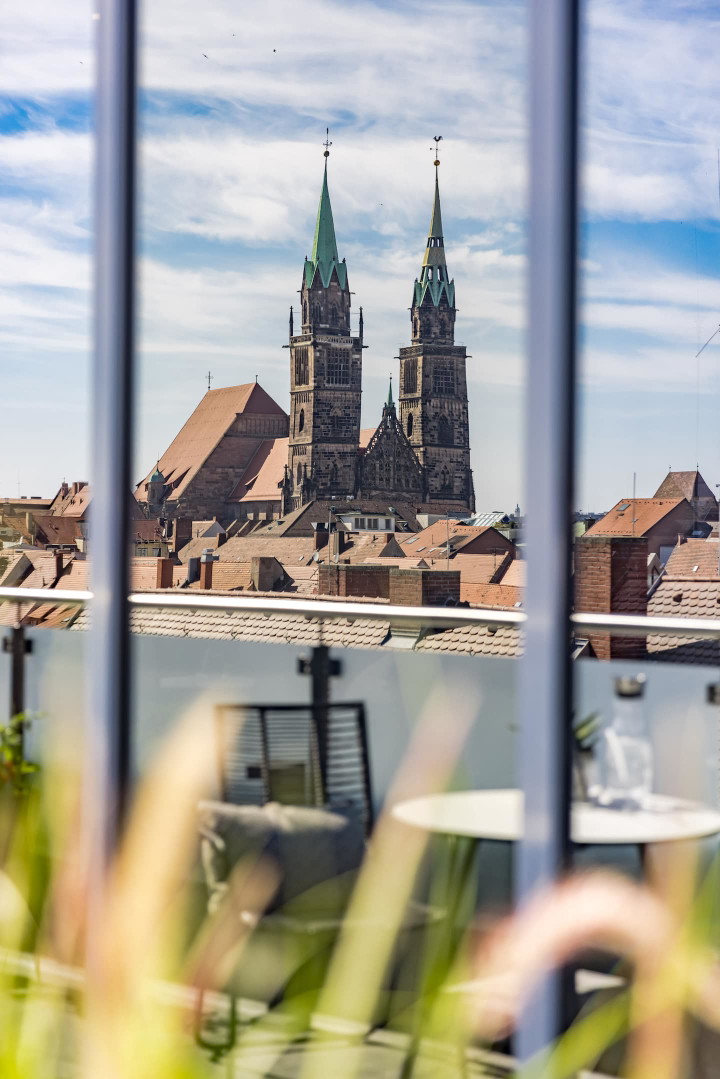 Luxury-penthouse Over The Rooftops Of Nuremberg - Nürnberg