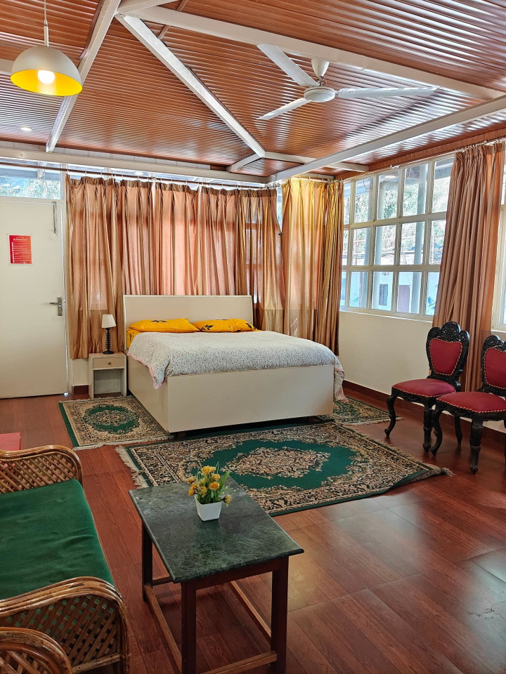 Single Bedroom Studio - Mussoorie