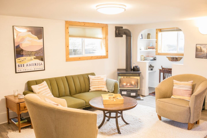 Charming Casita - 3 Bdrm Downtown - Bozeman, MT