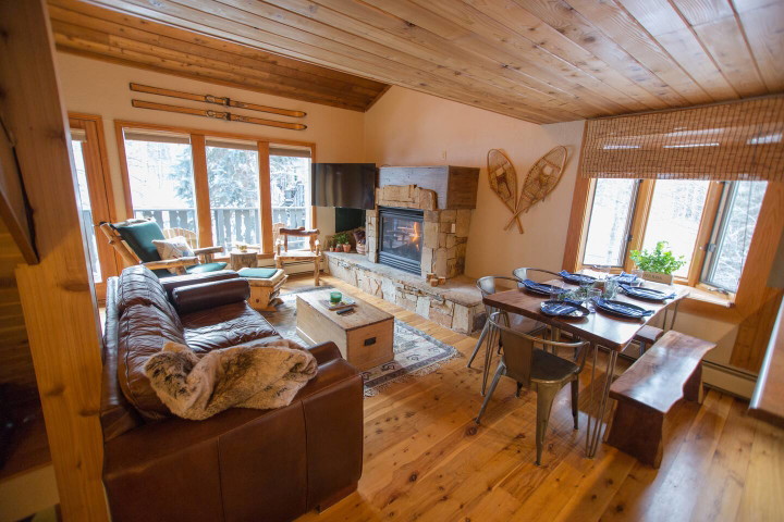 Cozy 3br/2ba West Vail Townhome- On Free Bus Route - Vail, CO
