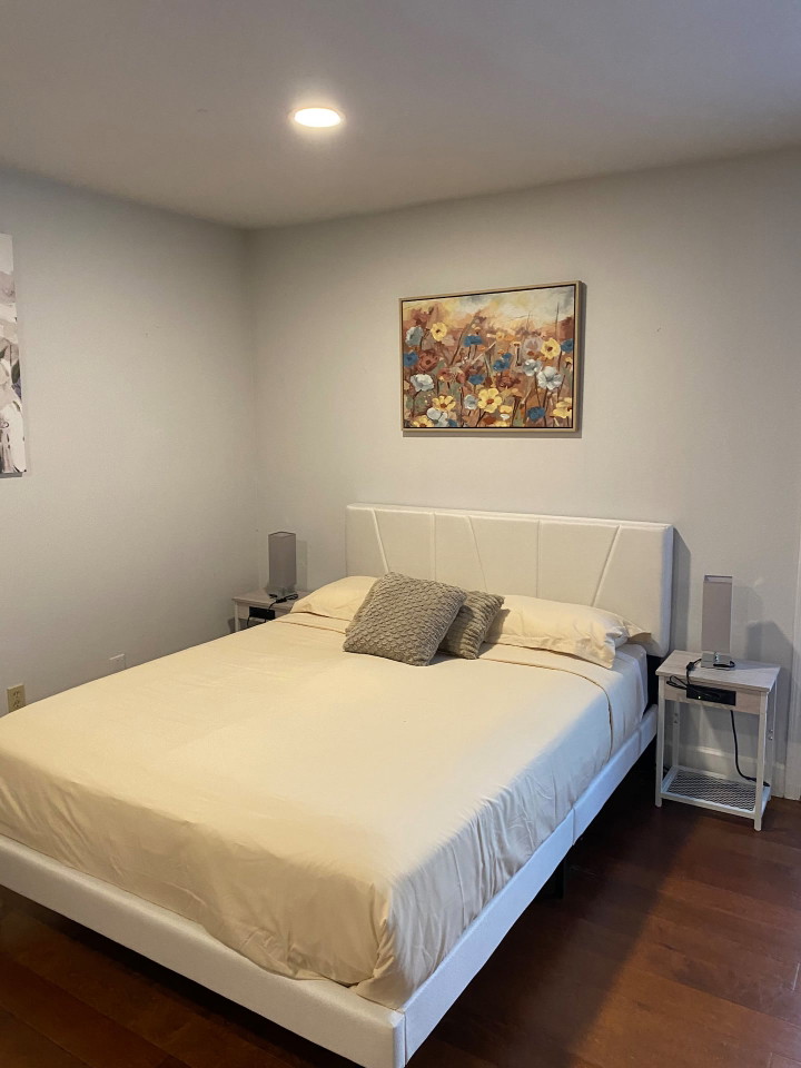 Modern Suite At Shannon - Frisco, TX