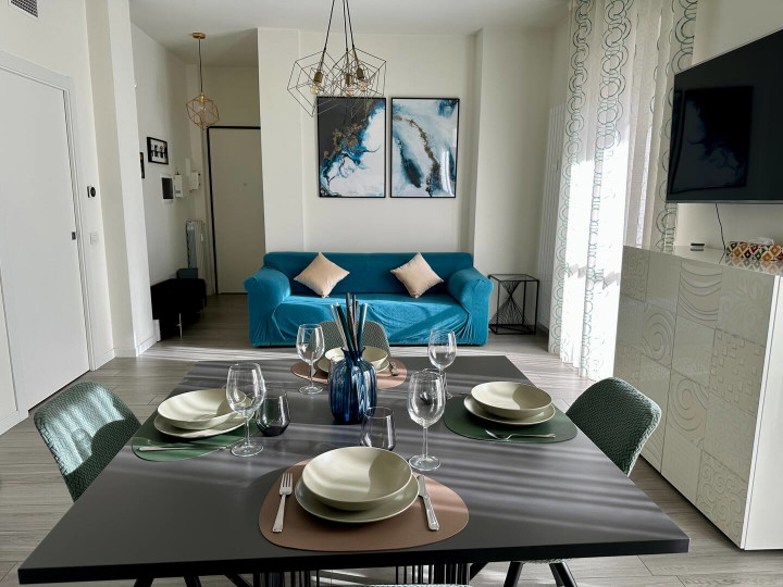 Suite Dhome (With Private Parking Included!) - Como