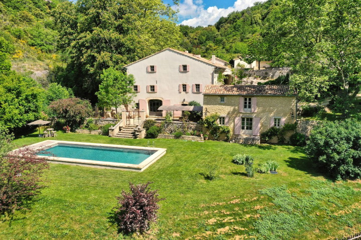 Les Prés Blancs - Lourmarin