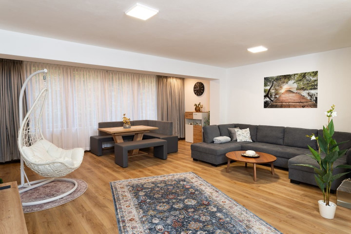 Entire Apartment In Sankt Gilgen - Wolfgangsee Lake