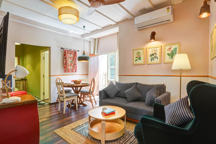 Style Campagnard 1 Chambre Avec Balcon 102 - Bangalore