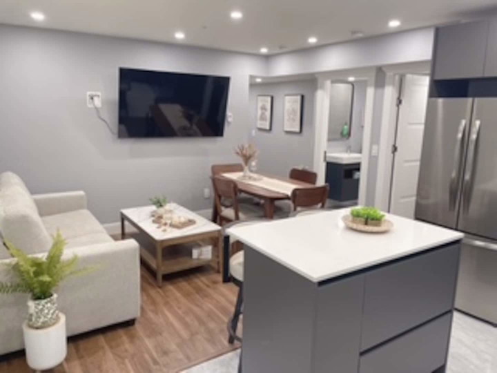 New Guesthouse In White Rock And Beaches Nearby - White Rock