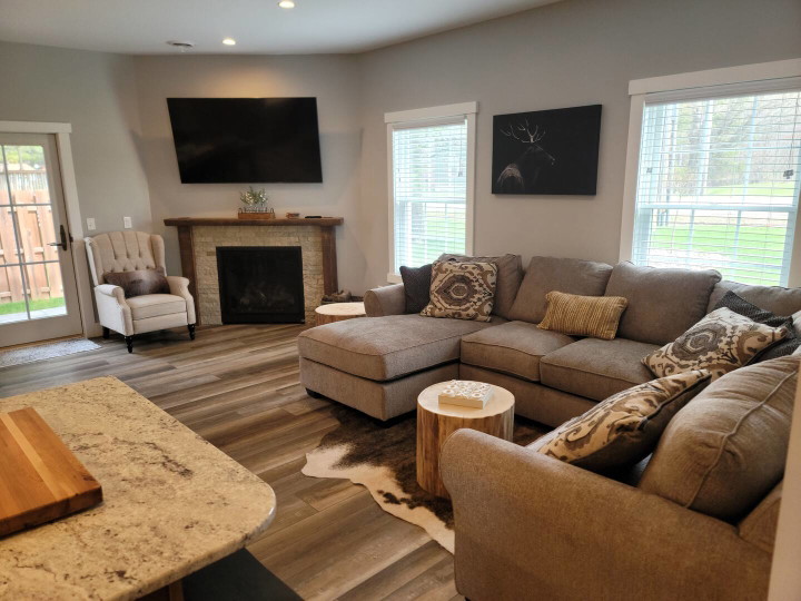 Great Location, Walkable To Town, Garage Game Room - Ellicottville, NY